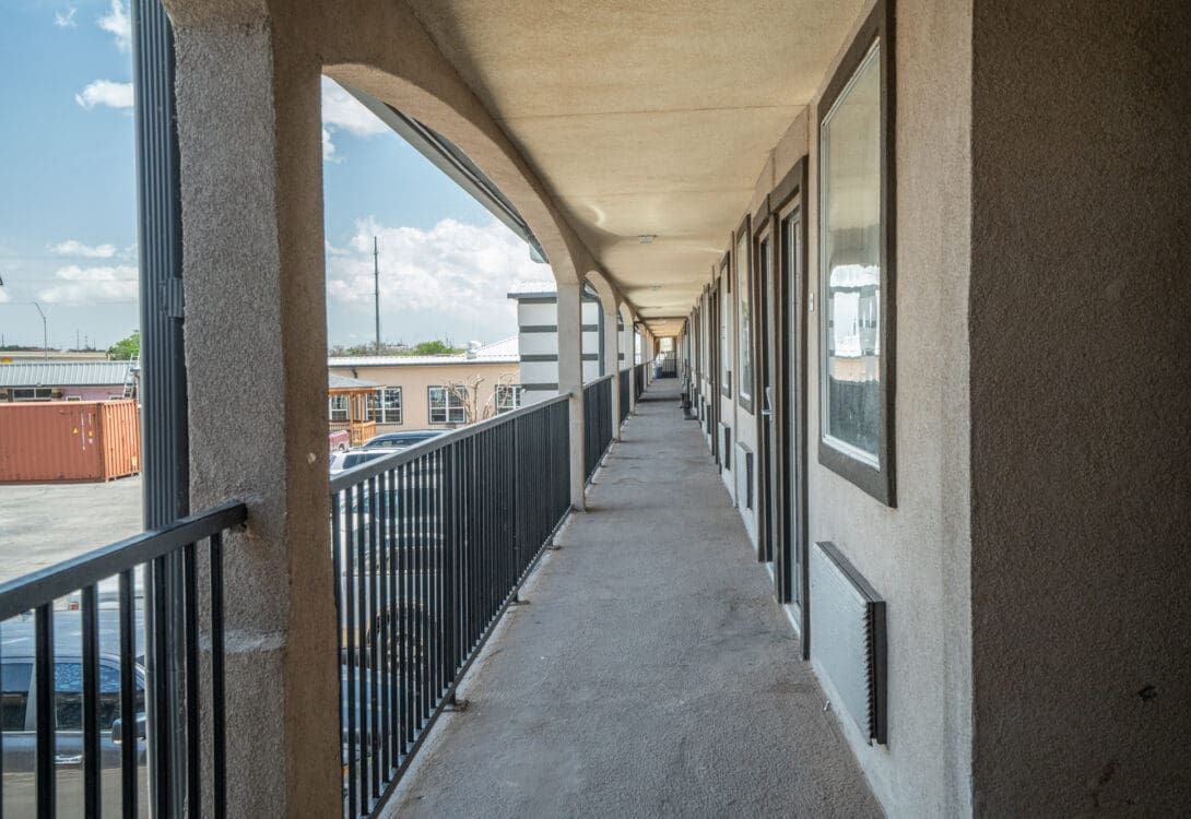 Big Spring, TX Lodging: Man Camps & Hotels | Corporate Hospitality Services